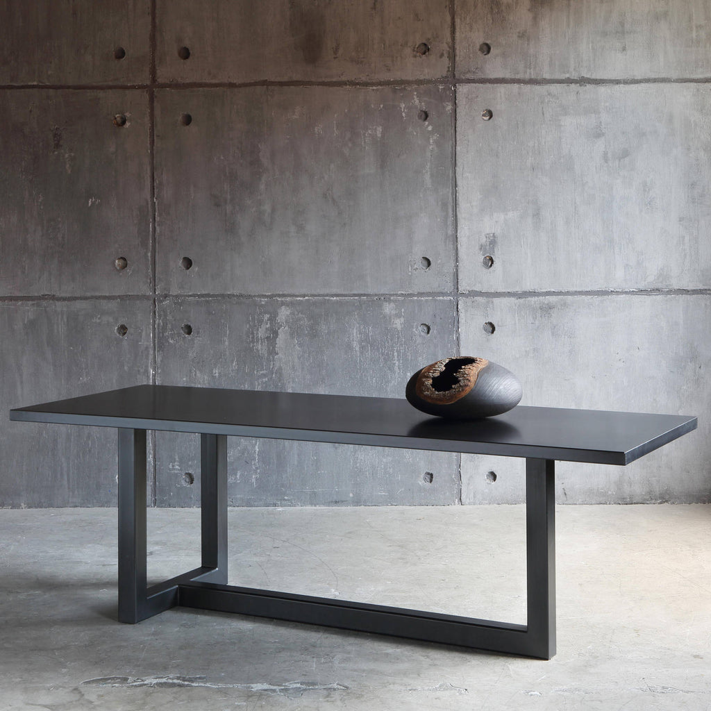 Zeus - Augustin 166 Dining Table - Black – Designitch
